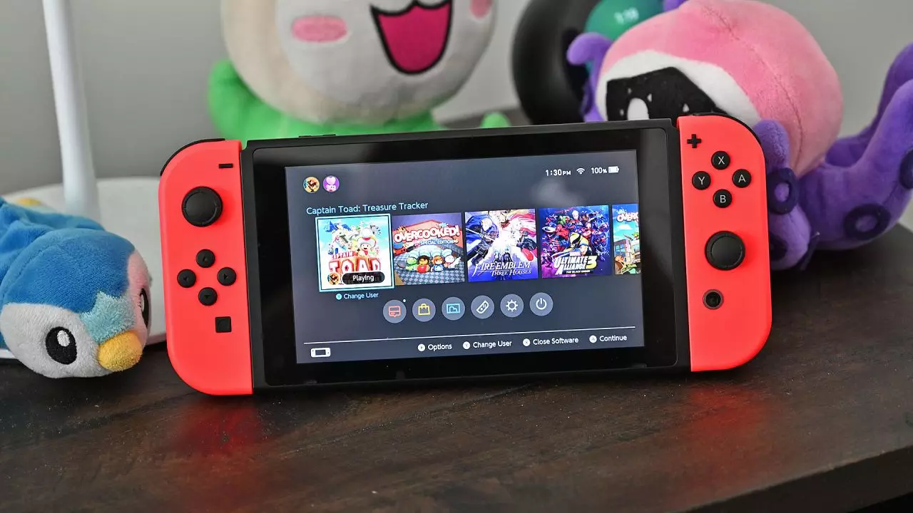 伝えられるところによると、Nintendo Switchは、最大のユーザーからの苦情の1つを修正する画面アップグレードを取得しています