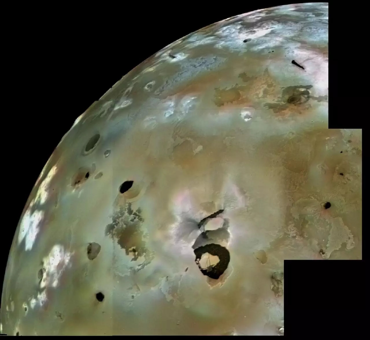 Yupiterin peyki Io-da kütləvi lava dalğaları aşkar edilib