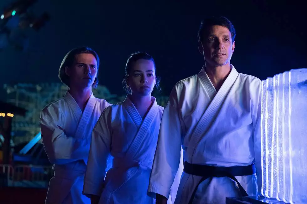 Sikhulume ngama-Spoilers we-Cobra Kai Isizini 2 Nengane Yekarati Ngokwakhe, uRalph Macchio