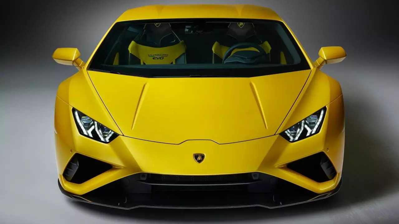 ጥሩው Lamborghini እዚህ አለ።