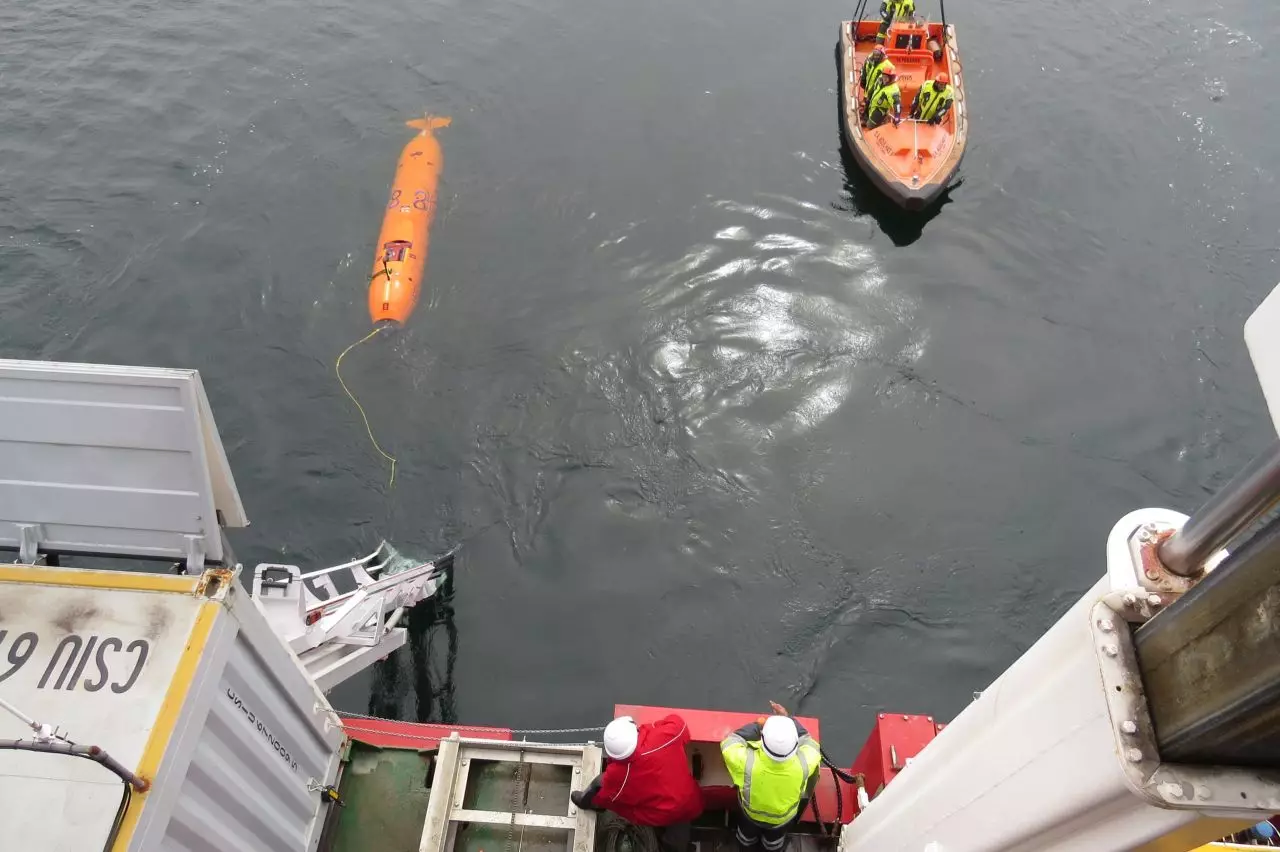 Start vun AUVs vun Agulhas II