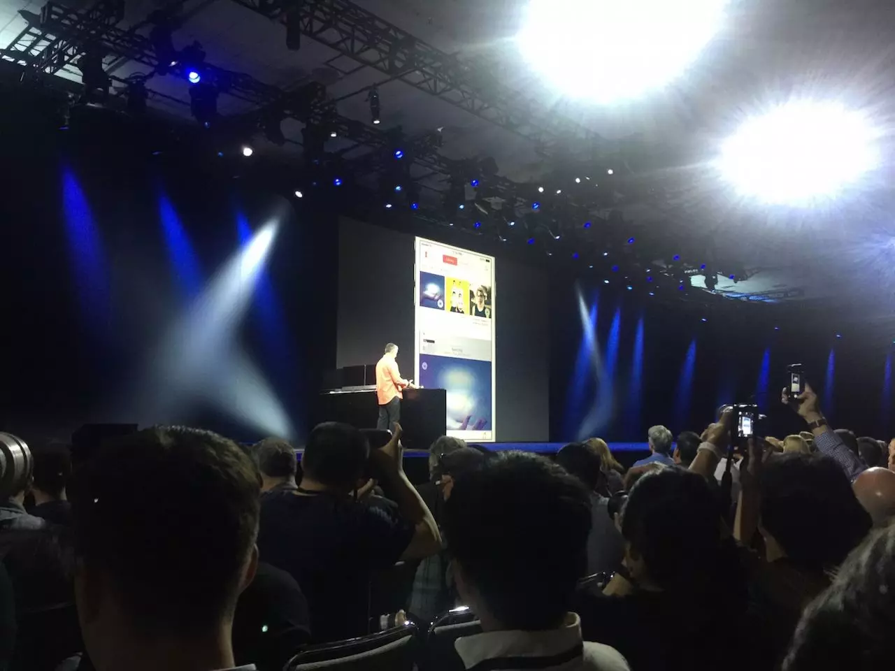 עפּל WWDC 2015: יאָס 9, עפּל מוזיק, וואַטטשאָס 2 און מער!