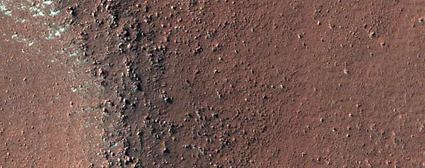 D'NASA huet just 1000 spektakulär nei Fotoe vun der Mars Uewerfläch verëffentlecht