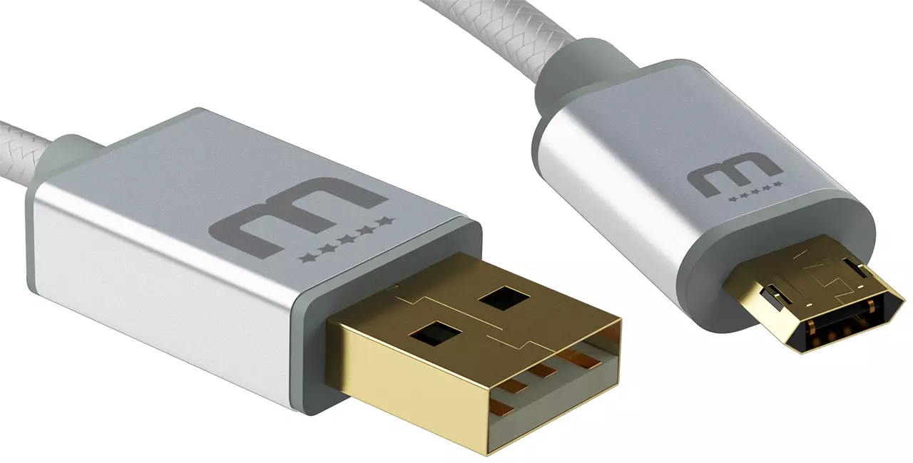 Hau da munduko lehen mikro-USB kable itzulgarria