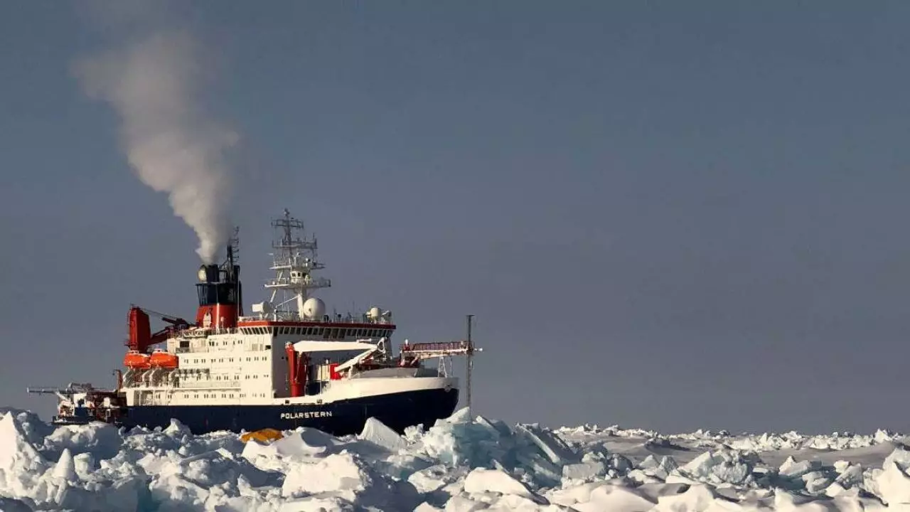 Ավելի քան մեկ տարի սառույցի վրա մնալուց հետո Արկտիկայի ամենամեծ հետազոտական առաքելությունն ավարտված է