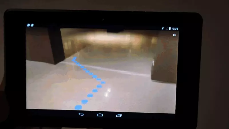 Benotzt näischt anescht wéi de Google Project Tango Tablet Fir e Labyrinth z'entkommen