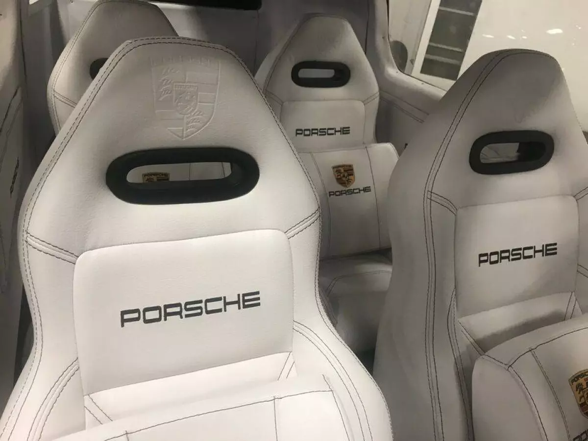 146 000 dollárért ideje, hogy valaki megvásárolja ezt a Porsche-hajtású 1988-as Mooney M20L-t?