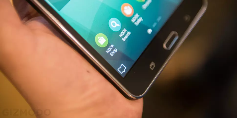 Nook AQShda Samsung Galaxy Tab 4 sifatida qayta tug'ildi