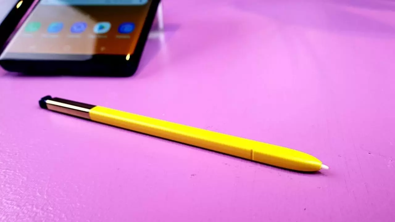 Pam mae gan y Blue Galaxy Note9 ysgrifbin S melyn