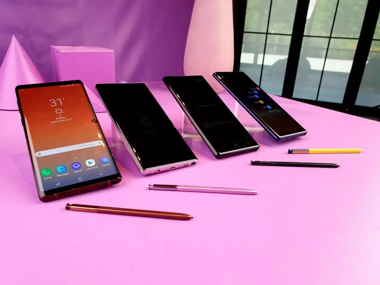 Dlaczego niebieski Galaxy Note9 ma żółty rysik S Pen